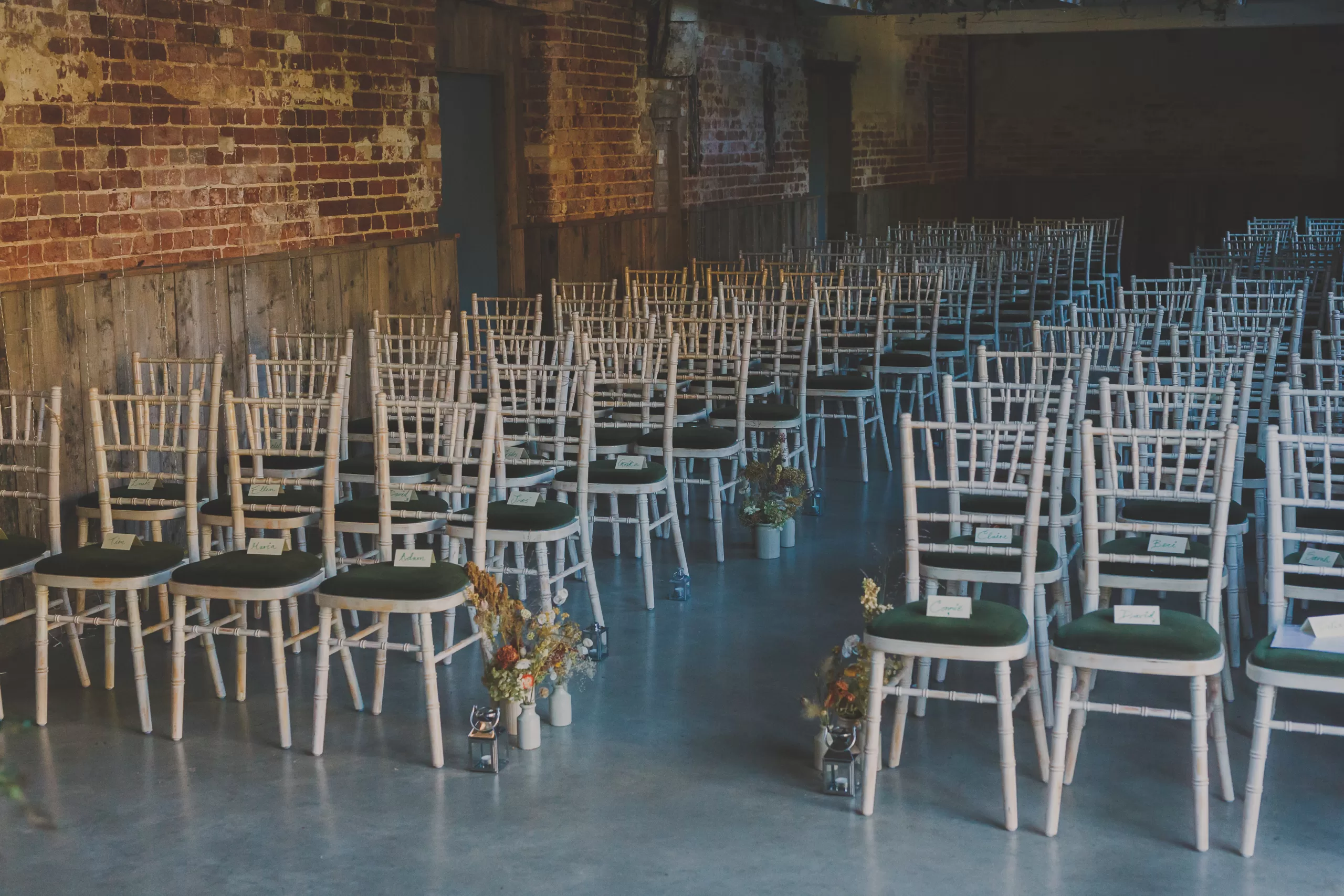 Historic barns for weddings - Henham Barns - Henham Park